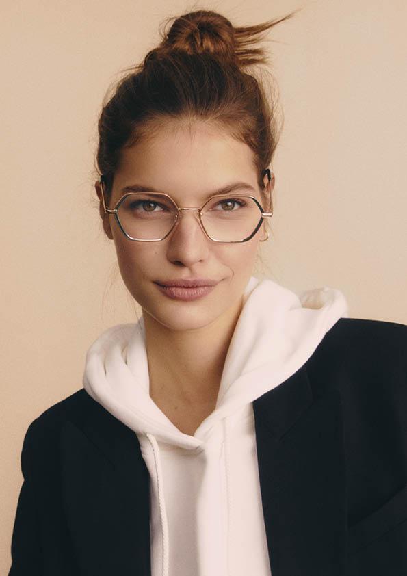 NOS LUNETTES – Vue Claire opticien visagiste Paris 9